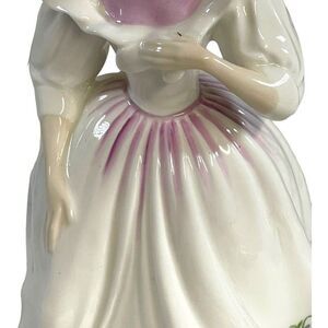 Royal Doulton | Accents | Royal Doulton Ladyfigure Of The Month ...